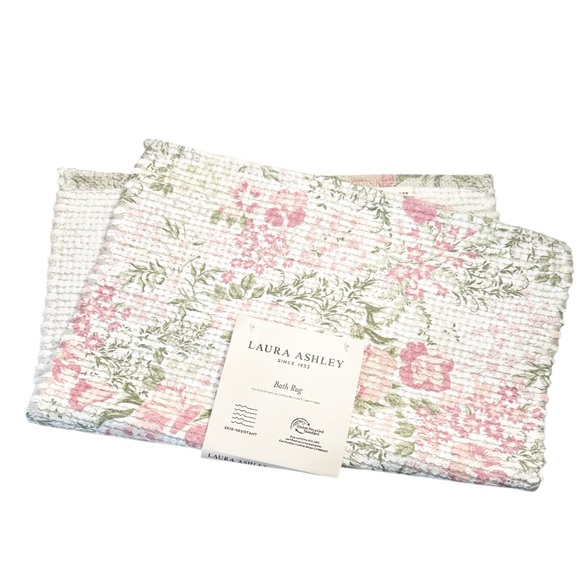 Laura Ashley | Bath | New Laura Ashley Pink Green Floral Bath Rug ...